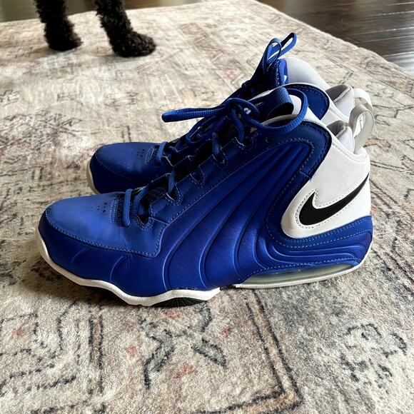 Nike | Shoes | Nike Air Max Wavy Sneakers In Gameroyal Black White ...